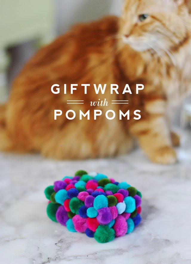 Giftwrap with Pompoms - Aunt Peaches