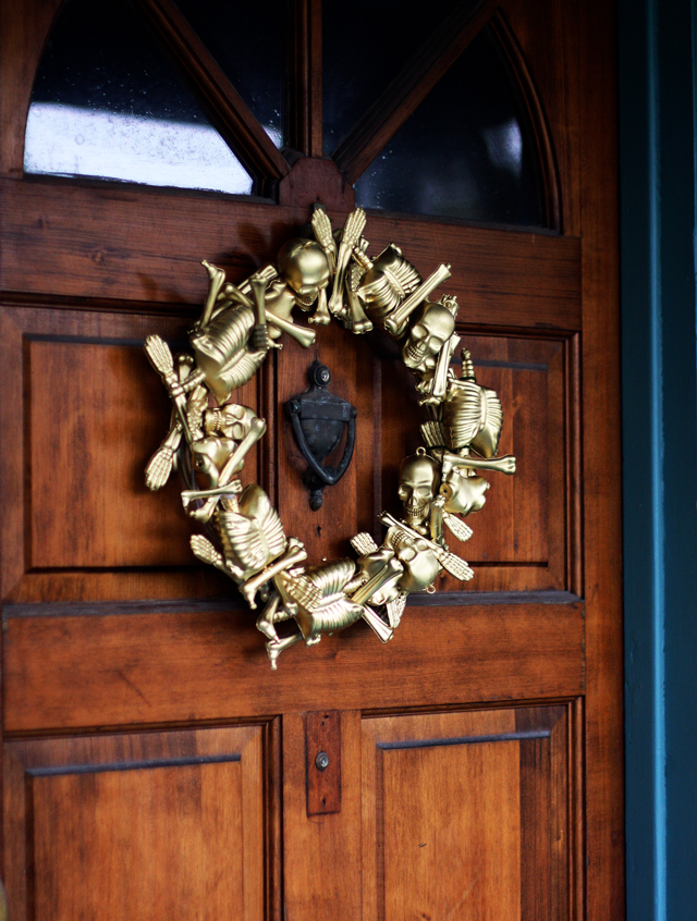Dollar Store Skeleton Wreath - Aunt Peaches